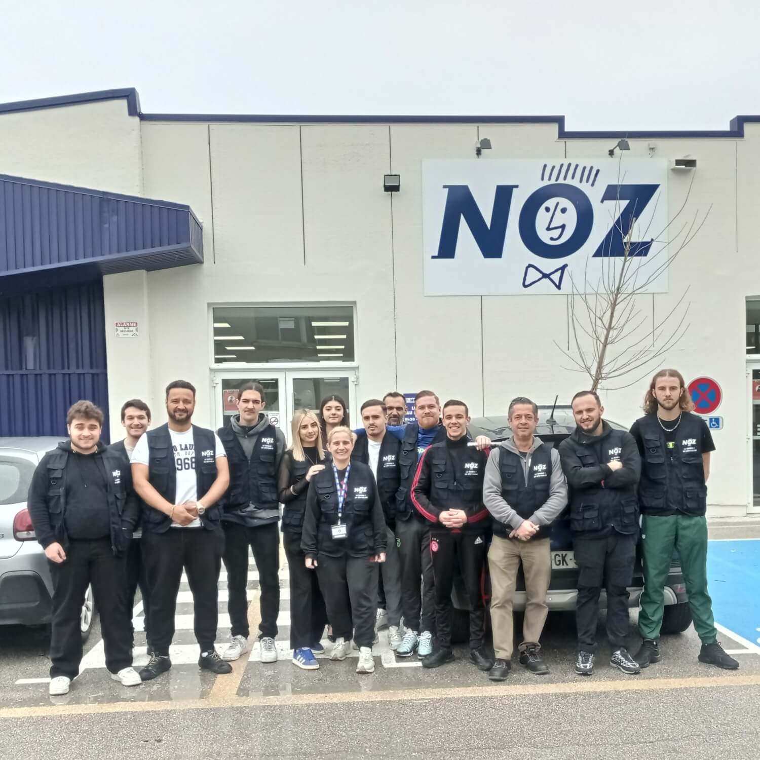 NOZ - N° 1 des magasins de destockage en France et Europe